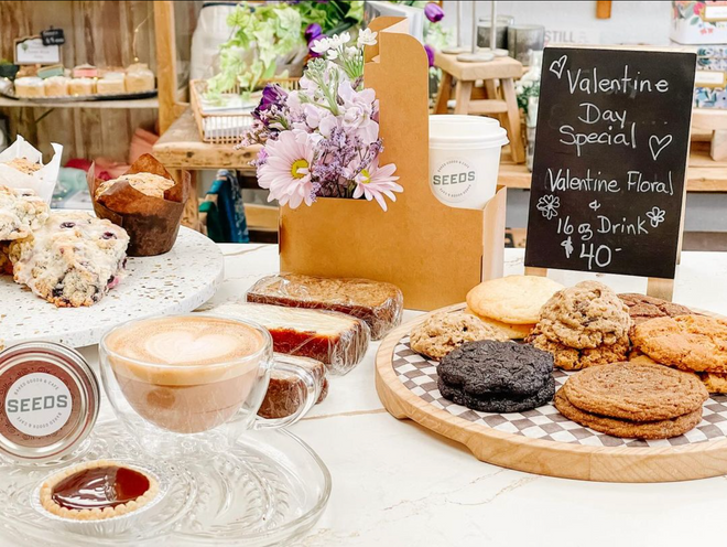 Baked Goods & Cafe – SEEDS